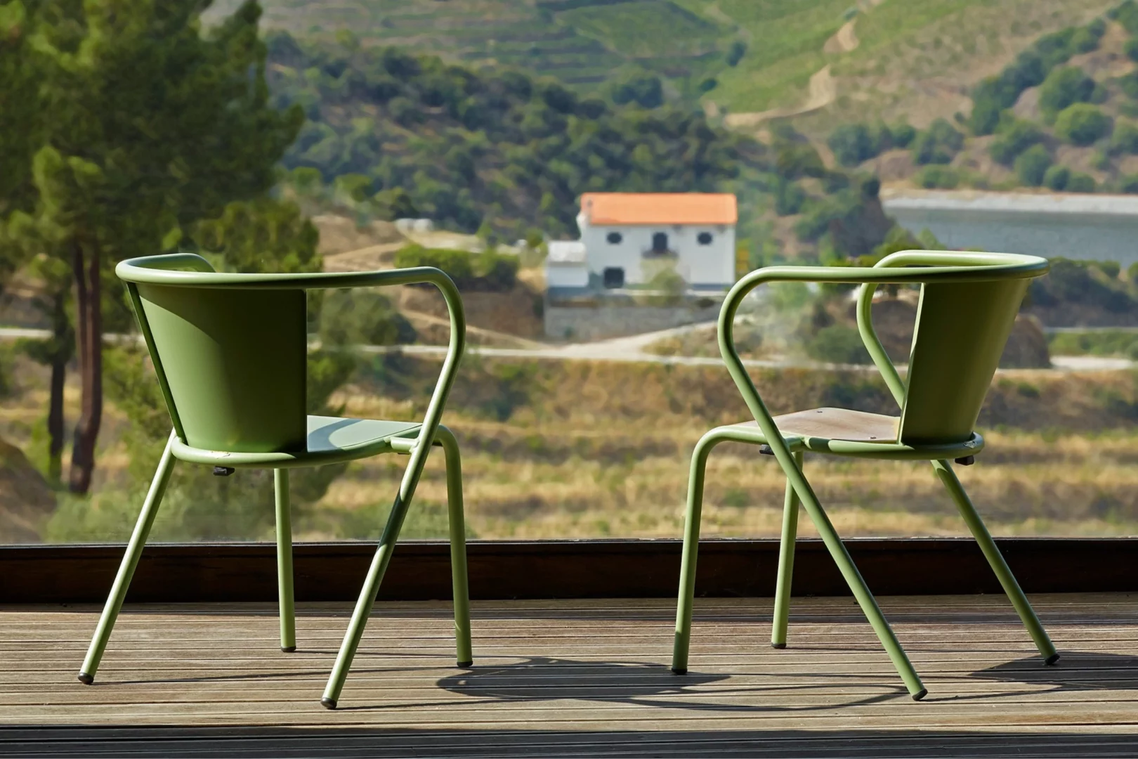 Adico - An Icon of Portuguese Metal Furniture Design